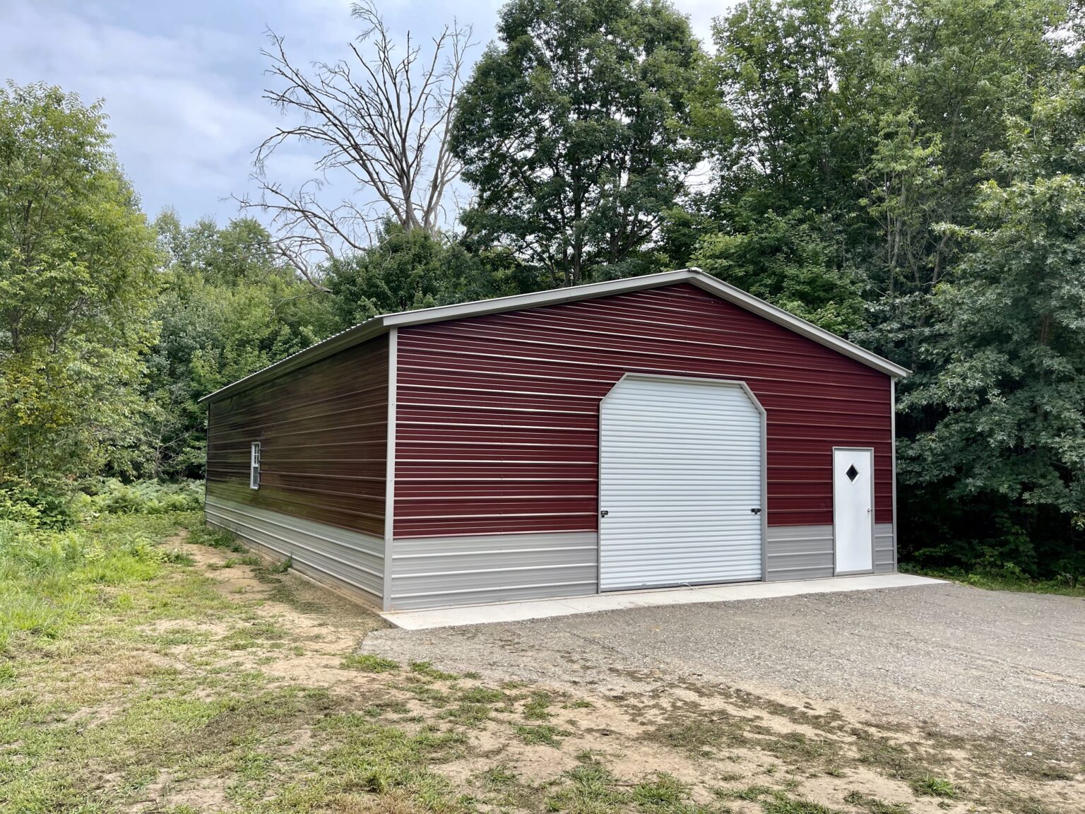 1 Car Garage w/ Vertical Roof 4 - USA Buildings Direct